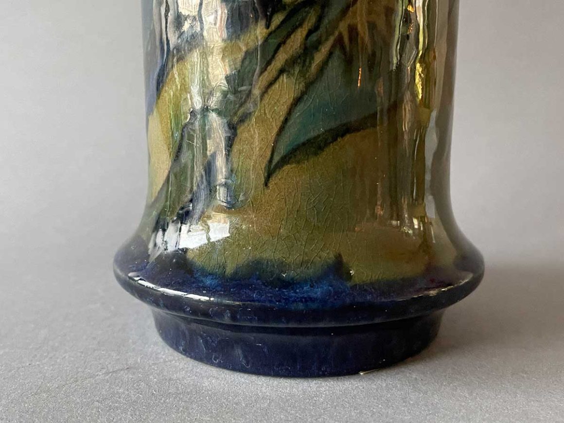 Gouda Pottery Tubular Vase 7,5 inch by Adriaan Lansaat from 1898-1899 ...