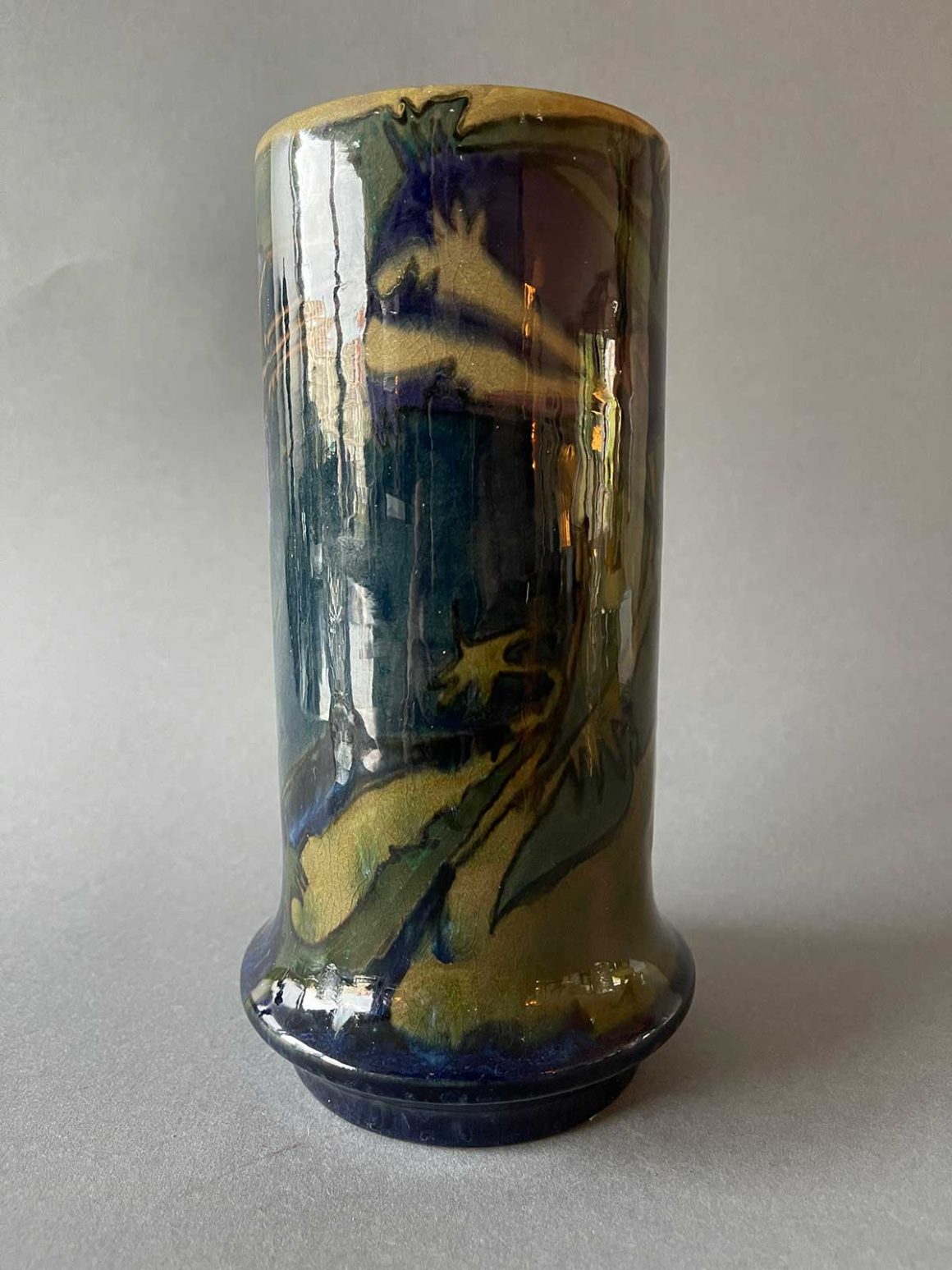 Gouda Pottery Tubular Vase 7,5 inch by Adriaan Lansaat from 1898-1899 ...