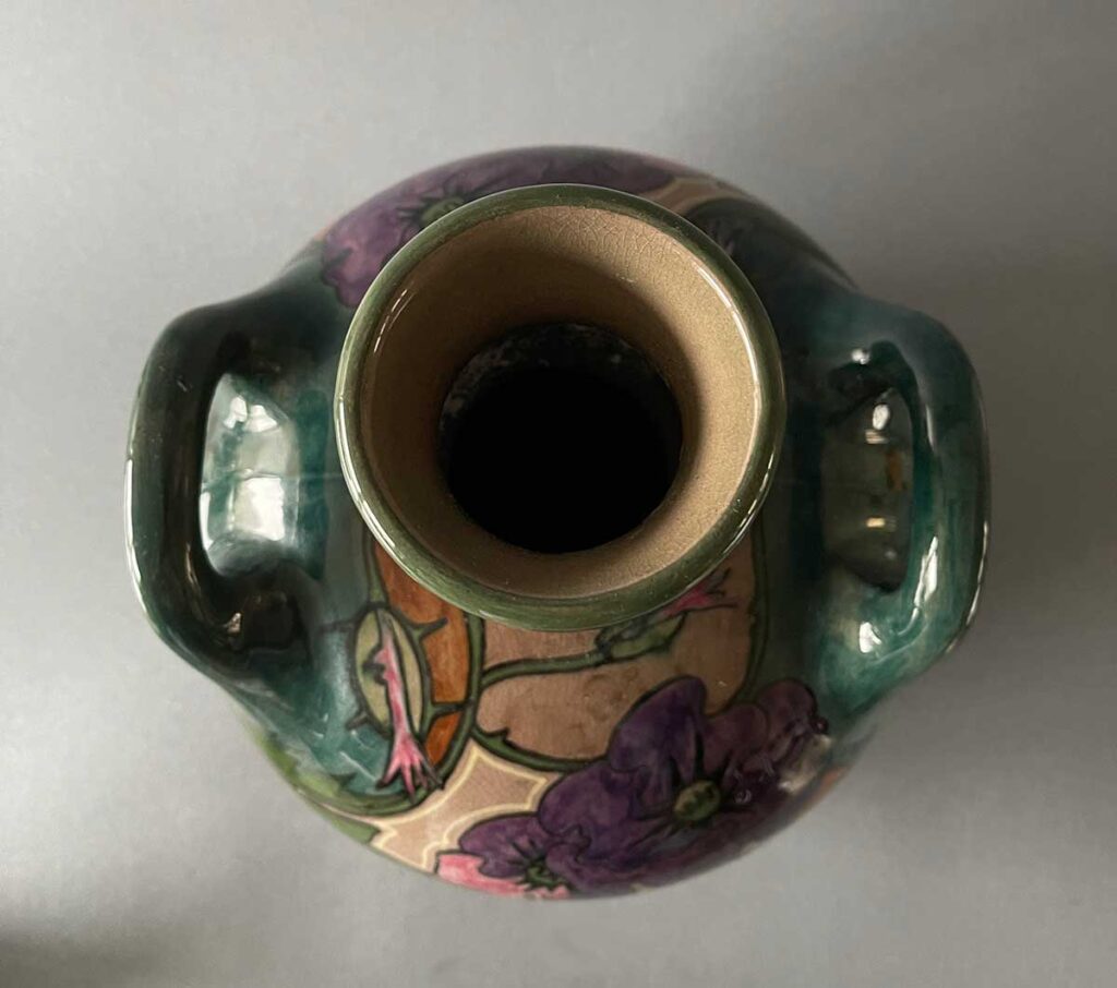 Gouda Pottery Vase Model 132 with Wide Body and Small Ears from 1899 ...